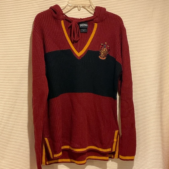 Warner Bros. | Sweaters | Harry Potter Gryffindor Hooded Sweater | Poshmark